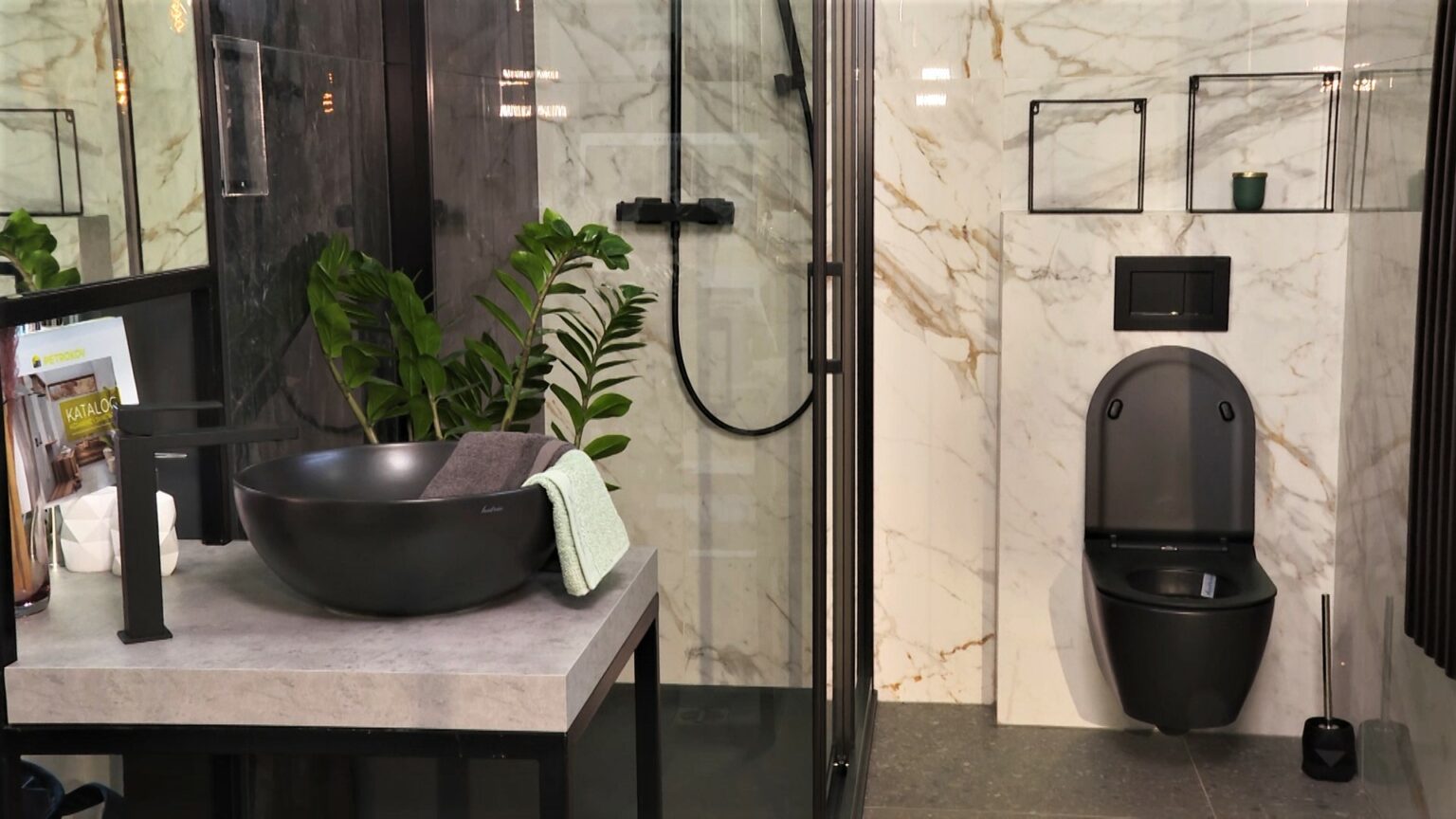 Moderne keramičke pločice - Dom na kvadrat