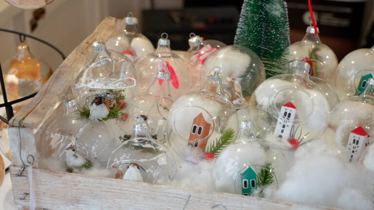 Što su komplementarne boje? Naučite kako ih kombinirati u interijeru ...